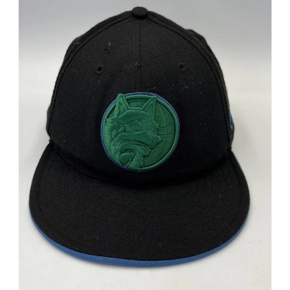 New Era | Accessories | New Era 59fifty Minnesota Timberwolves Fitted ...
